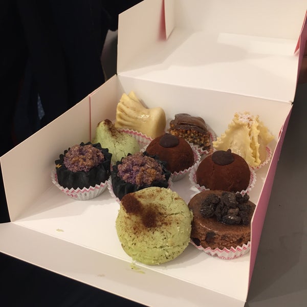 Diamande - Roquette - 4, rue Sedaine