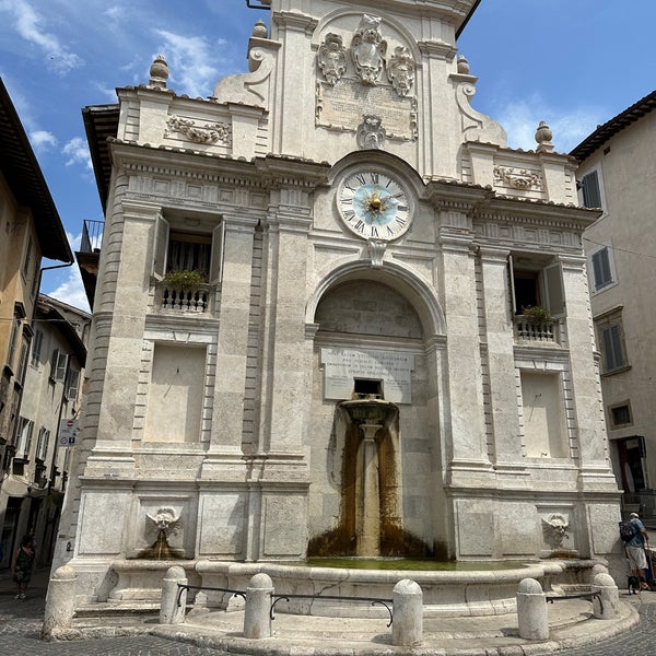 Piazza Del Mercato - Spoleto, Umbria