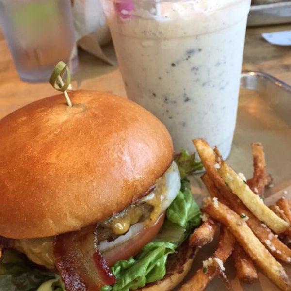 Hopdoddy Burger Bar - Burger Joint in Austin