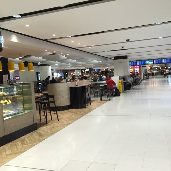 T1 Airport Food Court - Sydney Airport - Terminal 1