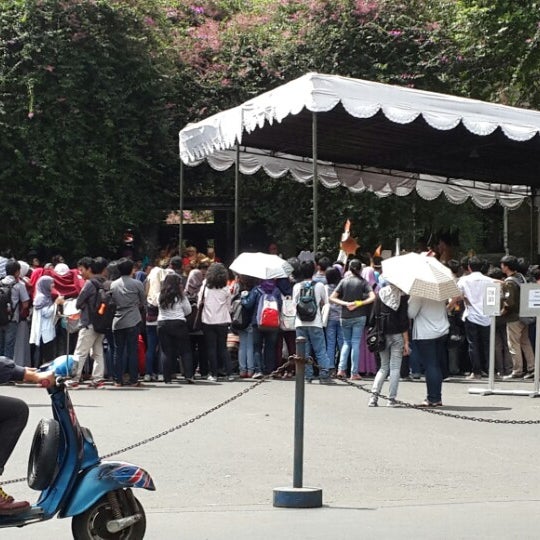 Gerbang Ganesha ITB - 2 tips from 350 visitors