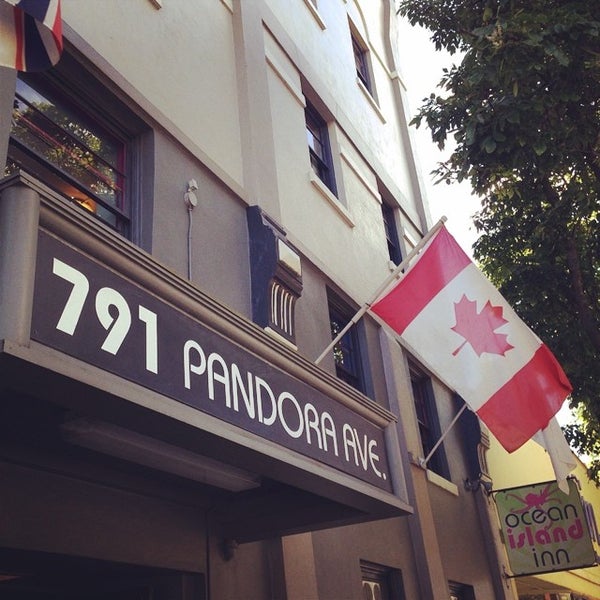 Ocean Island Inn - Hostel in Downtown Victoria