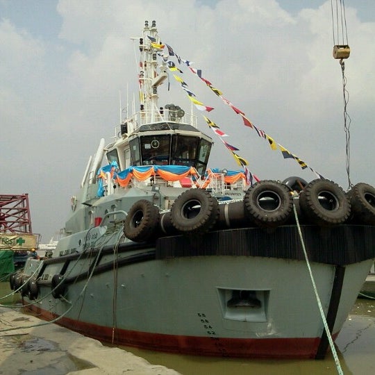 Italthai Marine Limited Shipyard - 389 Soi Italianthai