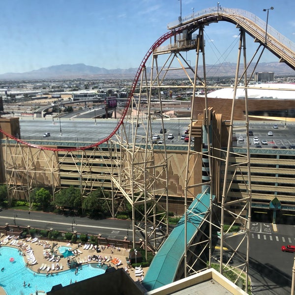 Photos at The Big Apple Roller Coaster - The Strip - 166 tips from ...