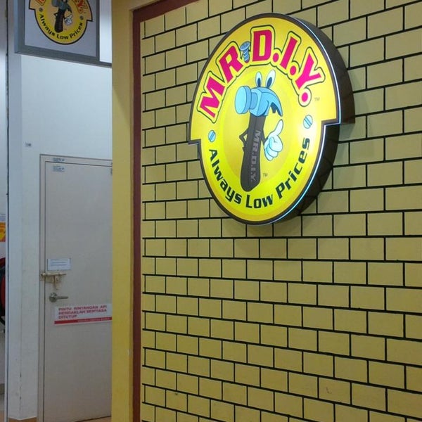 Mr DIY - Hardware Store