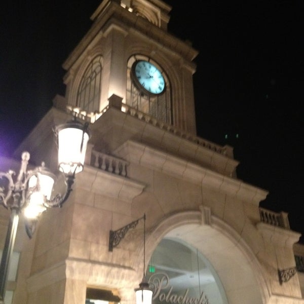 Photos at The Commons at Calabasas - Shopping Mall