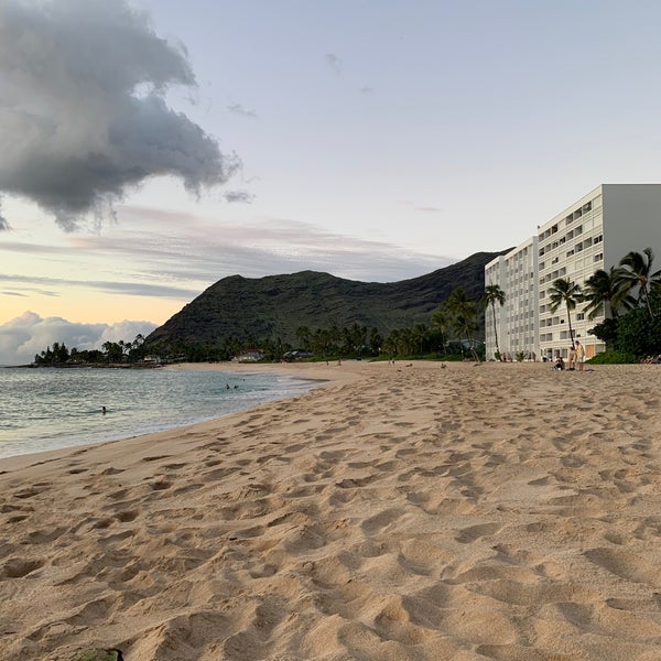 papaoneone beach - moua st