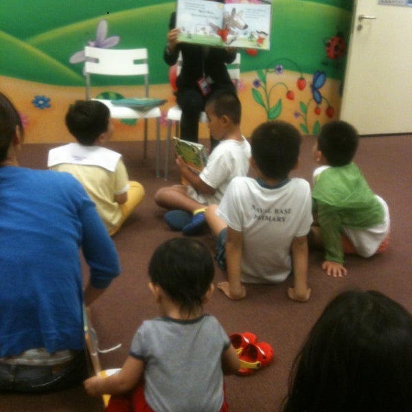 Photos at Yishun Public Library - Yishun - #04-01, Northpoint Shopping ...