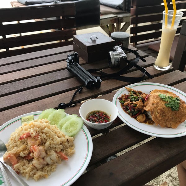 Tom Pizza Resort & Bar (ทม พิซซ่า แอนด์ บาร์) - 12 tips