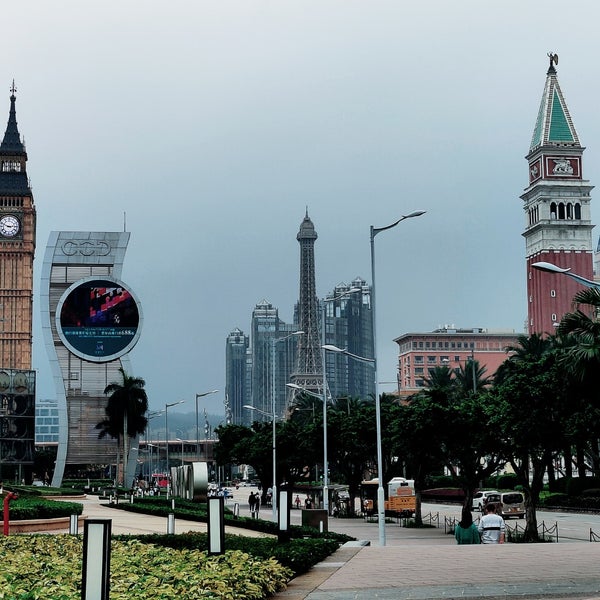 Cotai Strip - Arts and Entertainment in Macau