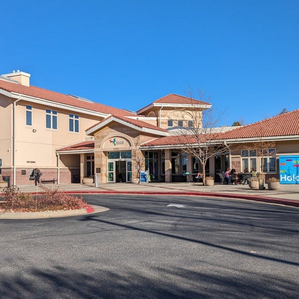 Photos at Arapahoe Libraries - Smoky Hill Library - Library in Centennial