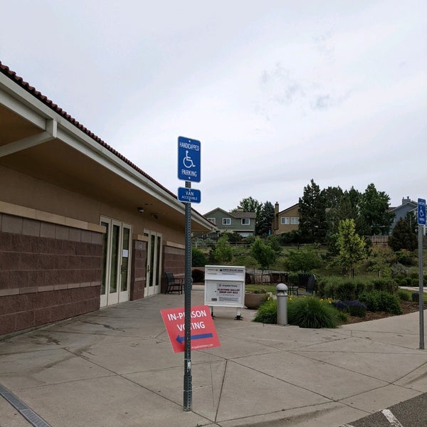 Photos at Arapahoe Libraries - Smoky Hill Library - Library in Centennial