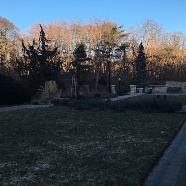 Lawrence Park Ravine - Park in Toronto