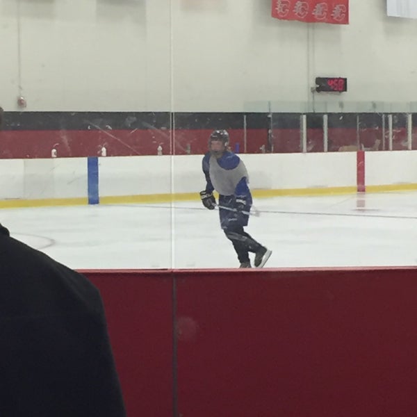 Schwan Super Rink - Hockey Stadium in Blaine