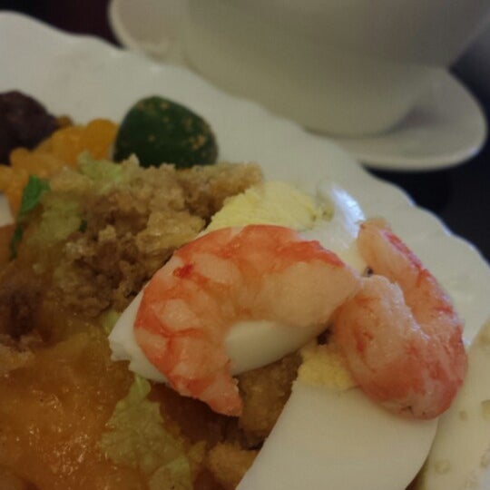 Lola idang's Original Pancit Malabon atbp. - Vasra - Visayas Avenue