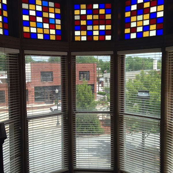 Old Historic Courthouse And Library - Library in Buchanan