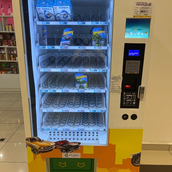 AEON BIG - Shopping Mall