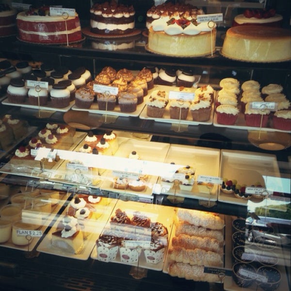 Cloverleaf Coffee & Bakery - Bakery in Temple City