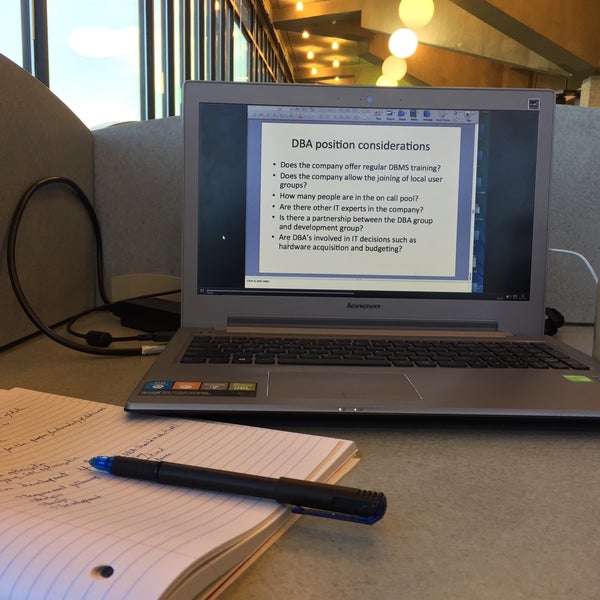 Brookens Library at the University of Illinois Springfield - 1 ...