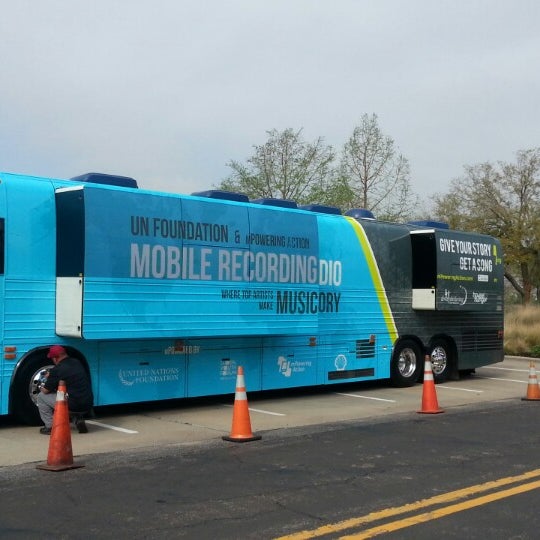 Shell Westhollow - 3333 Highway 6 S