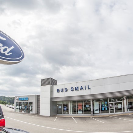 Smail Ford - Car Dealership in Greensburg