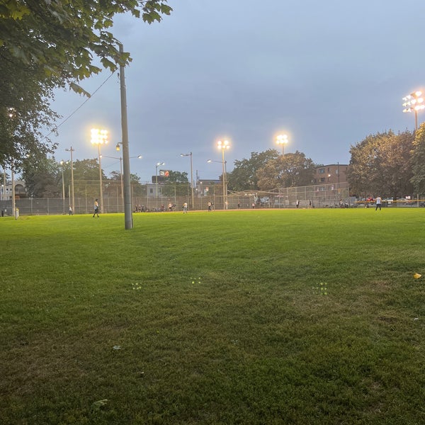 June Rowlands Park - Davisville - Toronto, ON