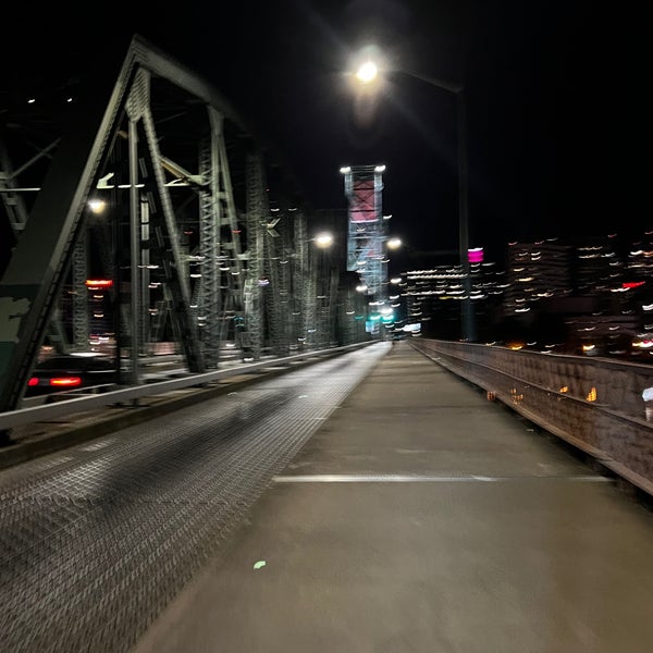 Hawthorne Bridge - Hawthorne Bridge
