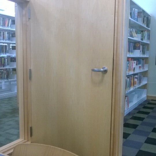 Dearborn Heights Caroline Kennedy Library - Dearborn Heights, MI