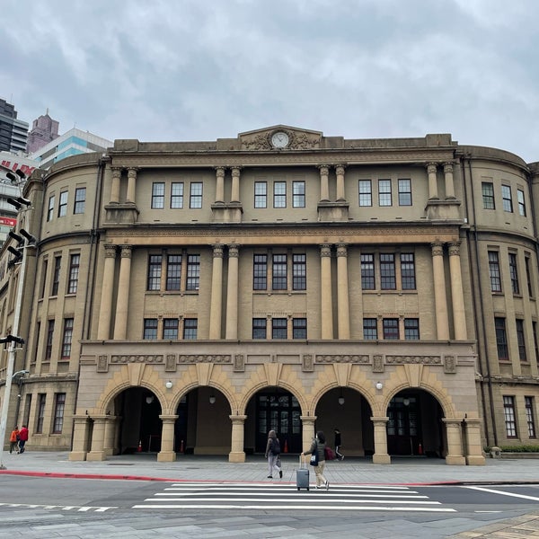 台北北門郵局 - Post Office in Jhongjheng District