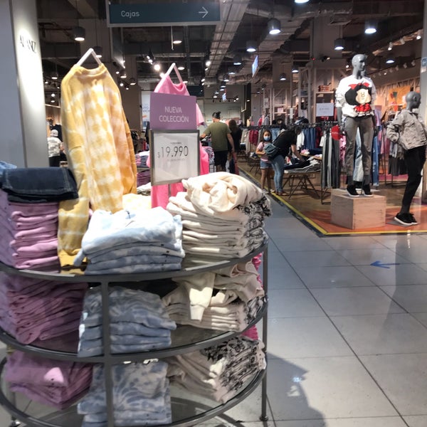 París - Department Store in La Florida