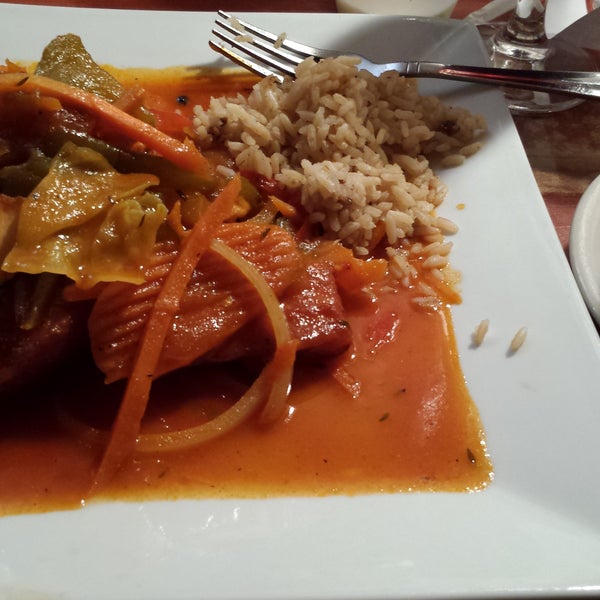 Henrica's Restaurant And Lounge - Rosedale, NY