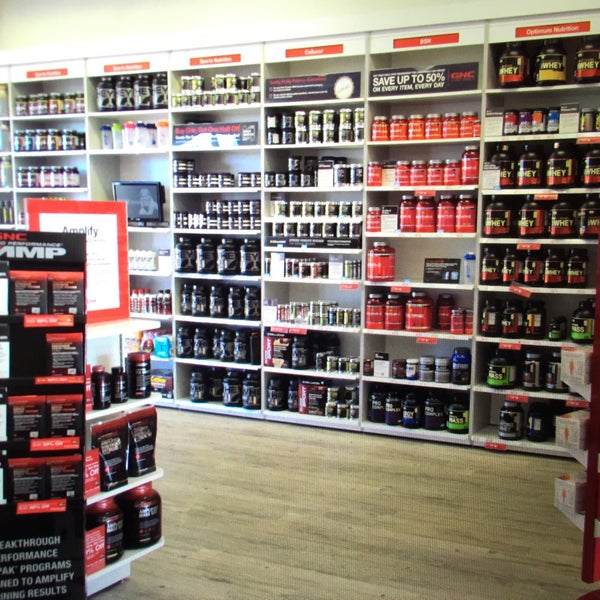 Gnc Store Shelves