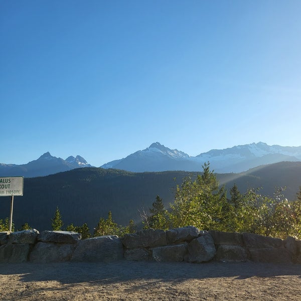 Tantalus Lookout - Scenic Lookout