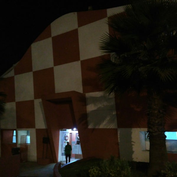 Alberca Cristopher Tronco Sánchez - 9 tips de 277 visitantes