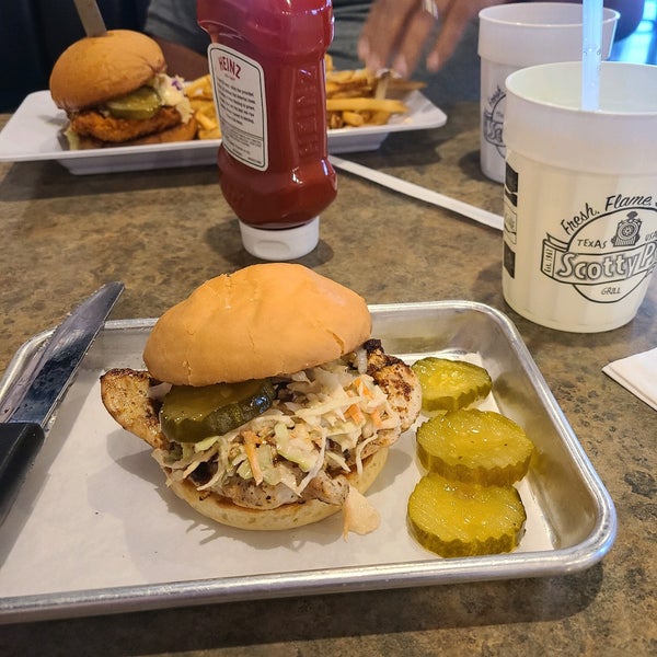 Scotty P's - Burger Joint