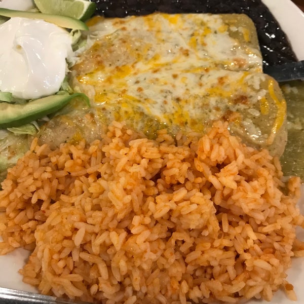 Cantina Los Tres Hombres - Mexican Restaurant