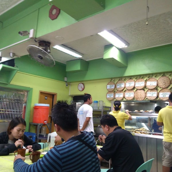 Photos at Chades Tapsilog - Santa Cruz - 73 tips from 1231 visitors