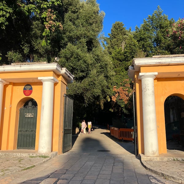 Mon Repos - 18 tips from 619 visitors