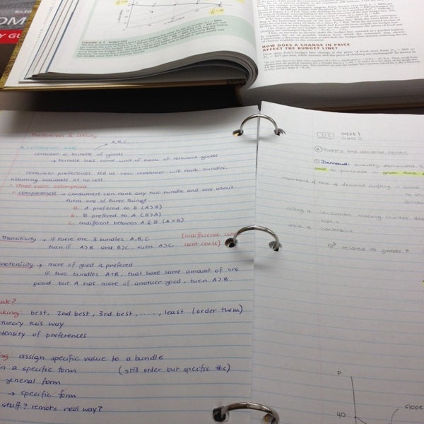 Photos at Joseph S. Stauffer Library - Queen's - 21 tips from 475 visitors