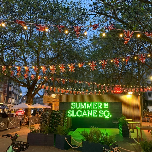 Photos at Sloane Square - Plaza in London