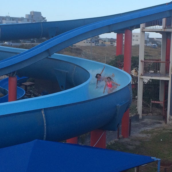 Muizenberg Waterslide - Water Park in El Cabo