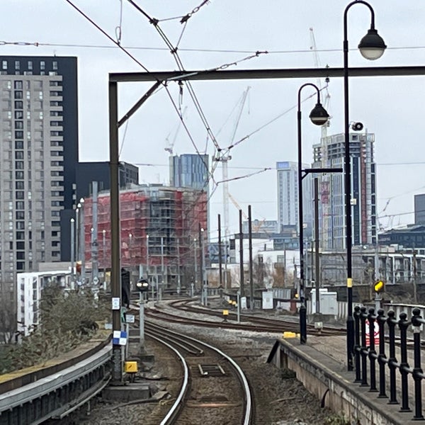 Cornbrook Metrolink Station - Cornbrook Ave