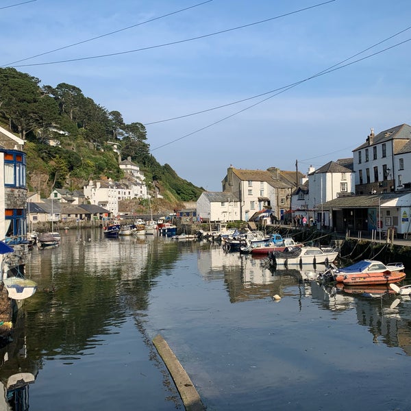 Polperro Harbour - Quay Rd