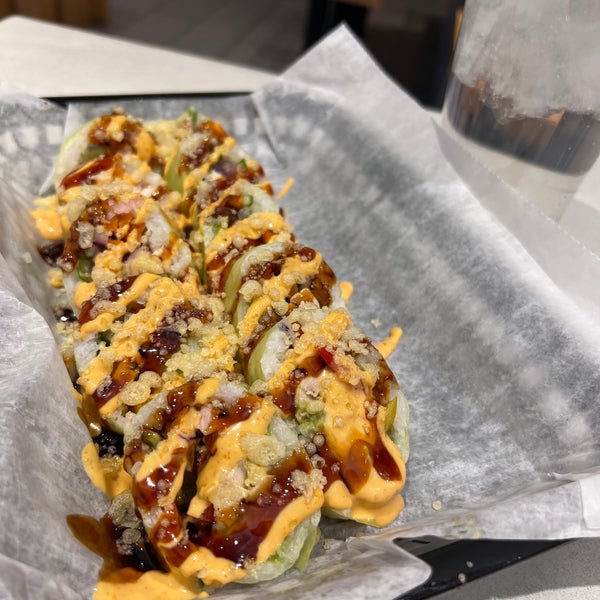 FUSIAN - Oakley - 3780 Paxton Ave # 10B