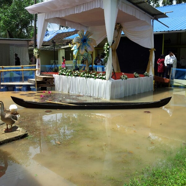 Akkulam Boat Club - 24 visitors