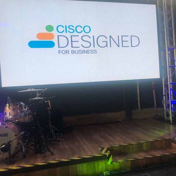 Qincha - Bar en la playa en Barranco