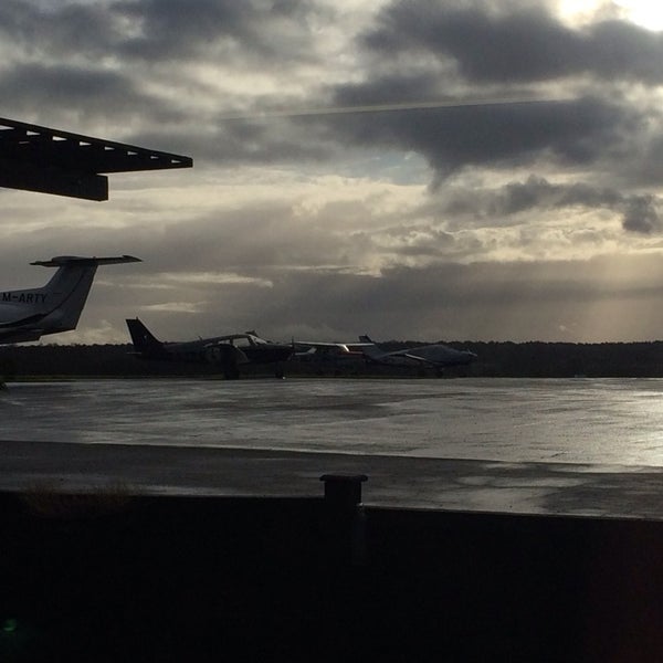 The Hangar Cafe - 4 tips