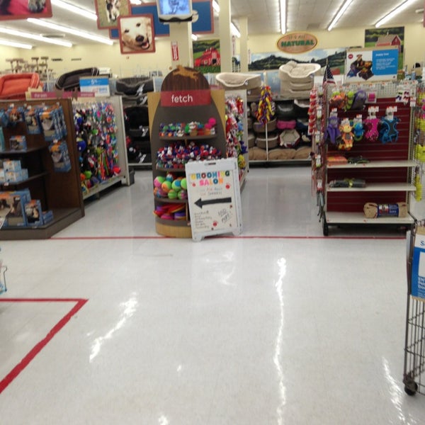 Petco - 4 tips from 370 visitors