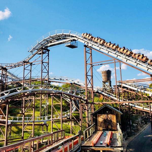 Road Runner Express Roller Coaster