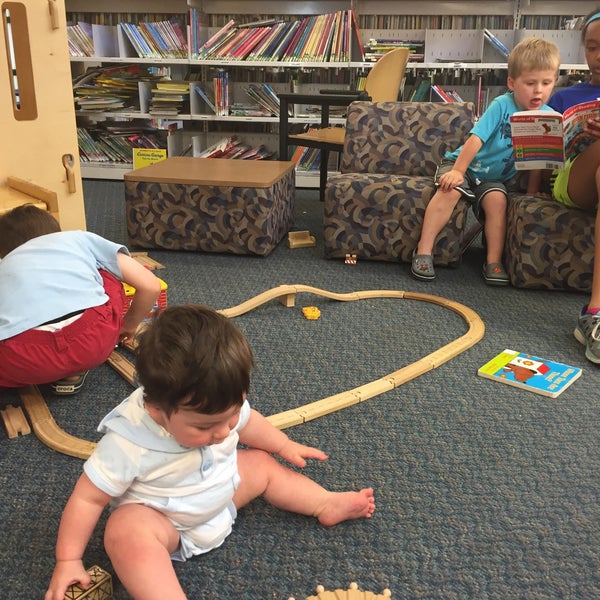 Madeira Branch Library - 7200 Miami Ave